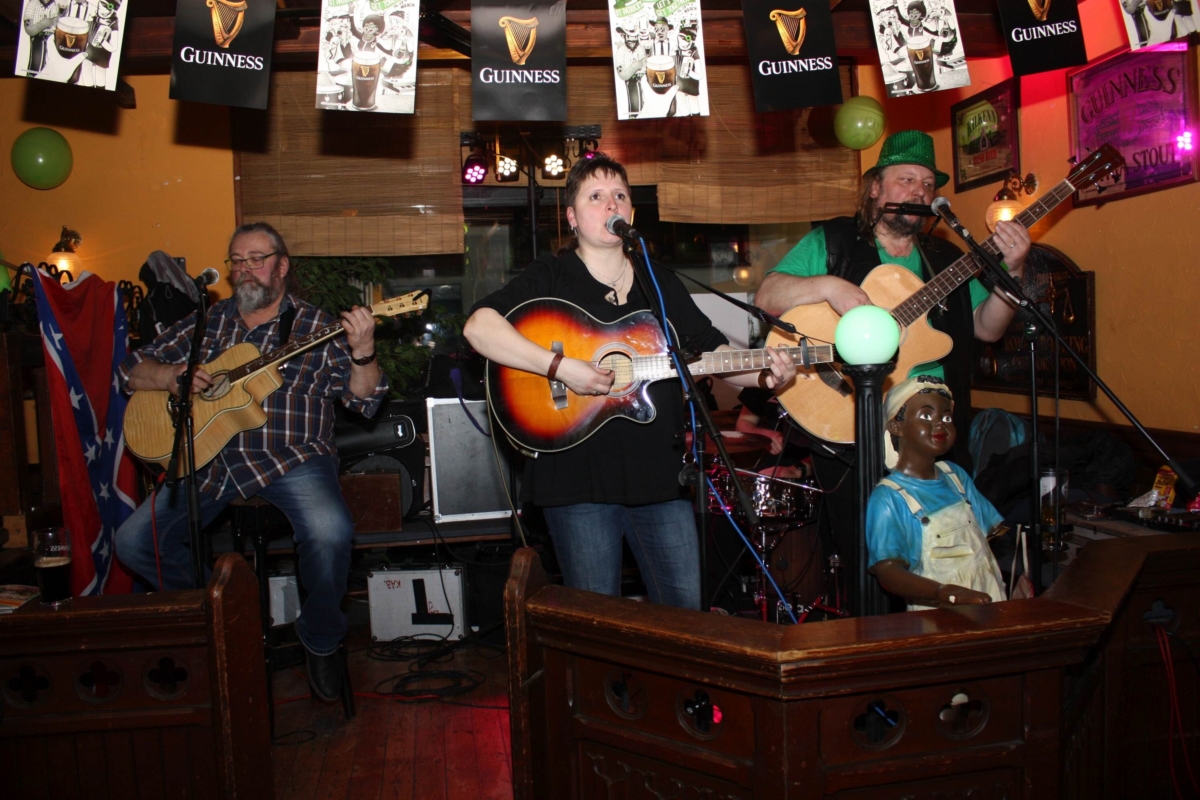 New Cheyenne Band (Deutschland) – Mundharmonika Live